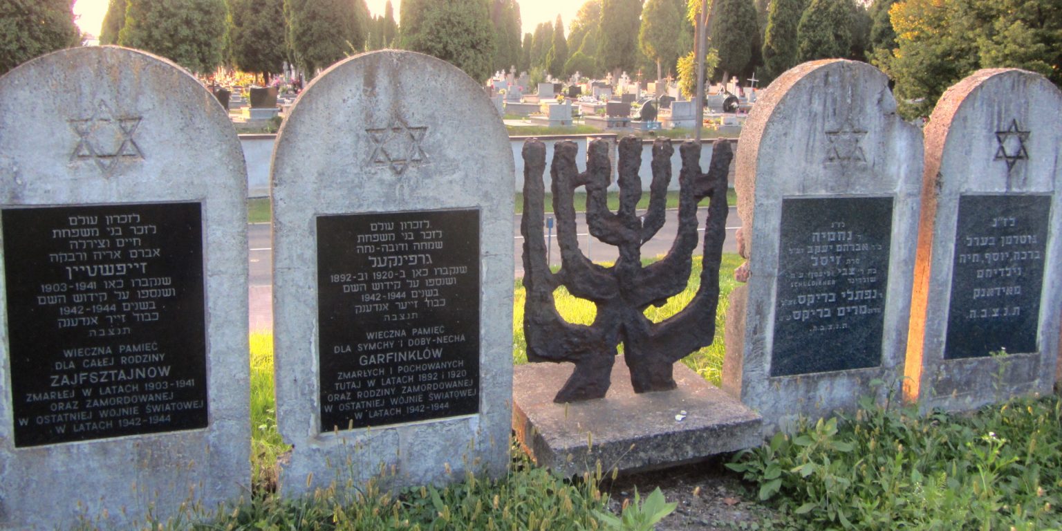 The Guide: Memorial Monument Design, Development, and Care – A Guide to ...